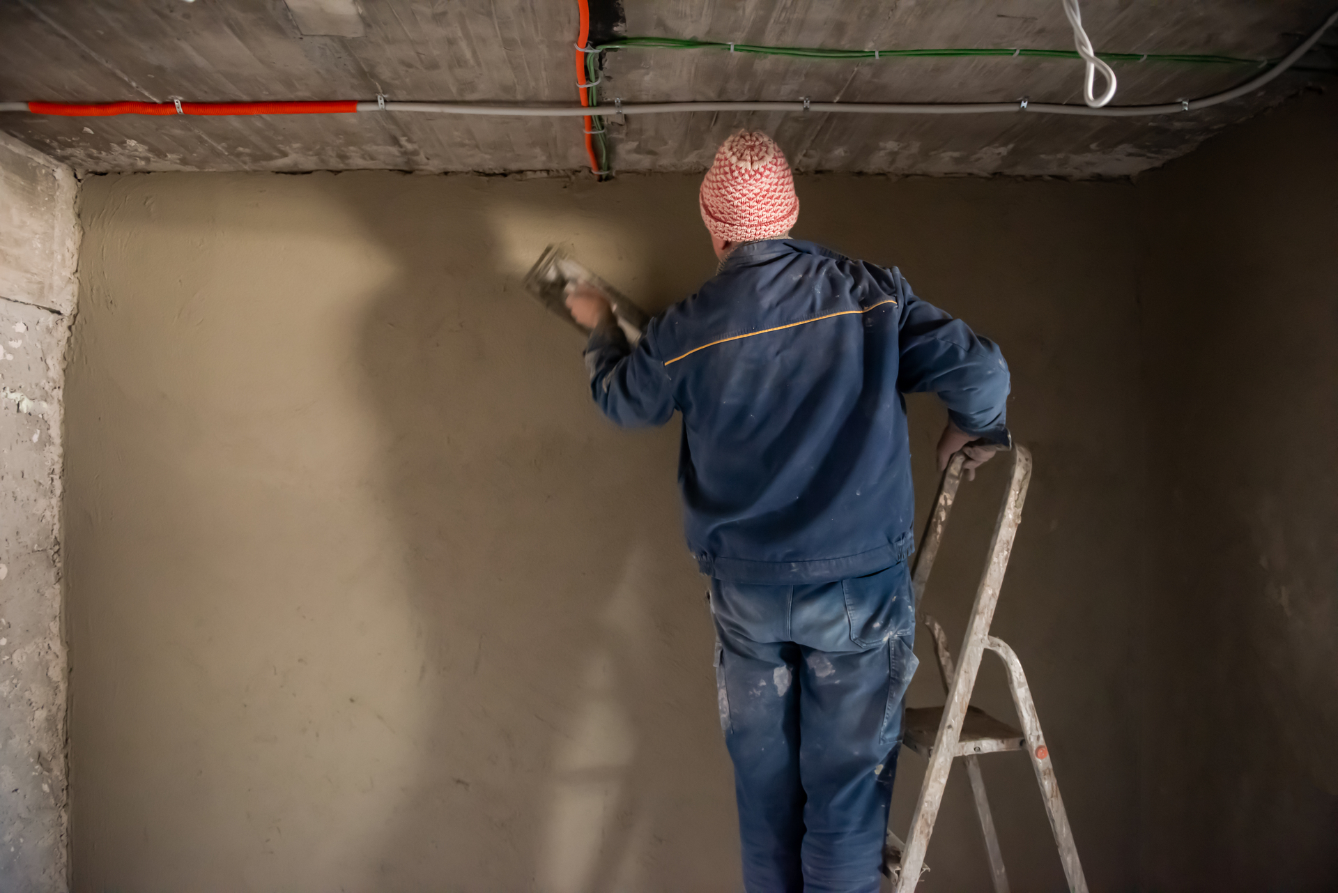 Wand verputzen innen: Eine Schritt-für-Schritt-Anleitung für Anfänger ...